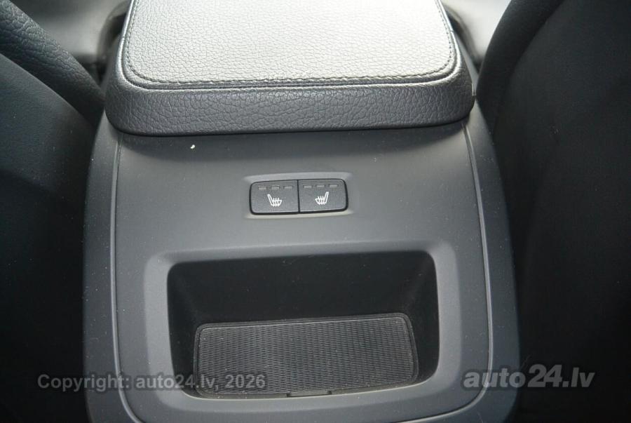 Smilšu krāsa Volvo V90 2021 Tartu, ar dzinēja tilpumu 2.00 L un nobraukumu 113 tūkst. km par 33900 €, foto 13 vietnē AUTOMOTO.COM.LV