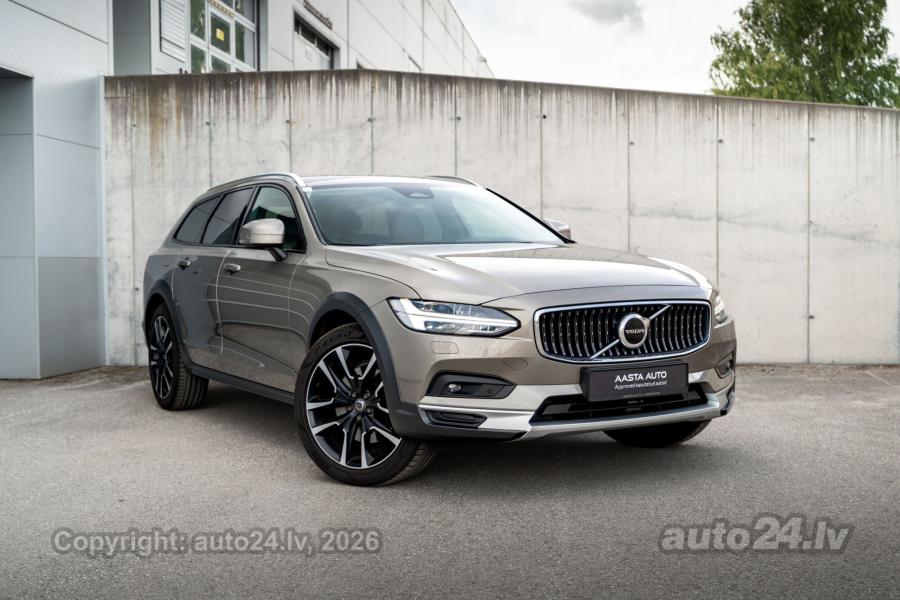 Beige Volvo V90 2021 in Tartu, with an engine capacity of 2.00 L and mileage of 113 thousand km for 33900 €, photo 14 on AUTOMOTO.COM.LV