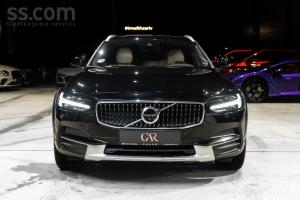 Black Volvo V90 2017 in Riga, with an engine capacity of 2.00 L and mileage of 239 thousand km for 20500 €, photo 2 on AUTOMOTO.COM.LV