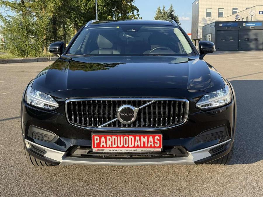 Черный Вольво В90 2023 в Паневежис, объемом двигателя 1.97 л и пробегом 192 тыс. км за 23990 €, фото 5 на AUTOMOTO.COM.LV