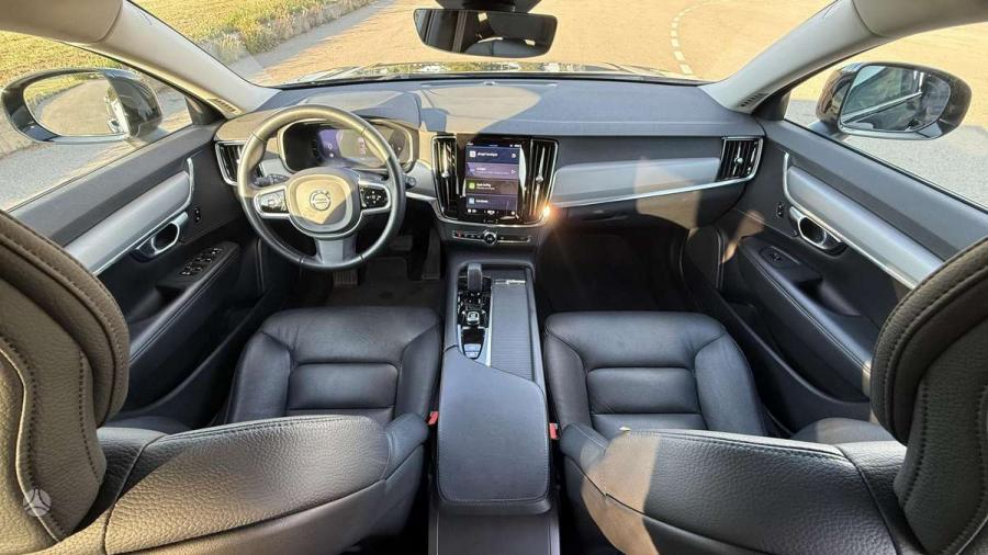 Черный Вольво В90 2023 в Паневежис, объемом двигателя 1.97 л и пробегом 192 тыс. км за 23990 €, фото 29 на AUTOMOTO.COM.LV