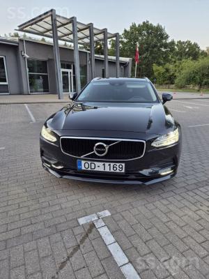 Melns Volvo V90 2017 Rīga, ar dzinēja tilpumu 2.00 L un nobraukumu 273 tūkst. km par 14200 €, foto 4 vietnē AUTOMOTO.COM.LV