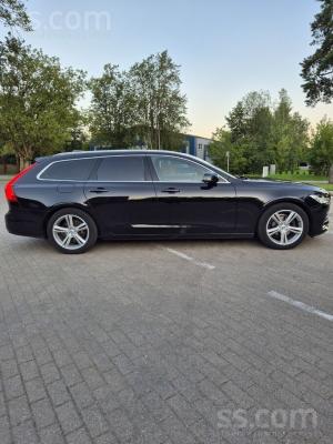 Melns Volvo V90 2017 Rīga, ar dzinēja tilpumu 2.00 L un nobraukumu 273 tūkst. km par 14200 €, foto 5 vietnē AUTOMOTO.COM.LV
