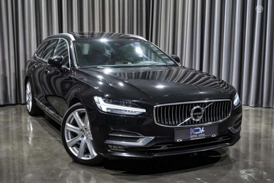 Black Volvo V90 2016 in Marijampole, with an engine capacity of 1.97 L and mileage of 239 thousand km for 15950 €, photo 2 on AUTOMOTO.COM.LV