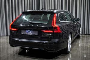 Black Volvo V90 2016 in Marijampole, with an engine capacity of 1.97 L and mileage of 239 thousand km for 15950 €, photo 10 on AUTOMOTO.COM.LV