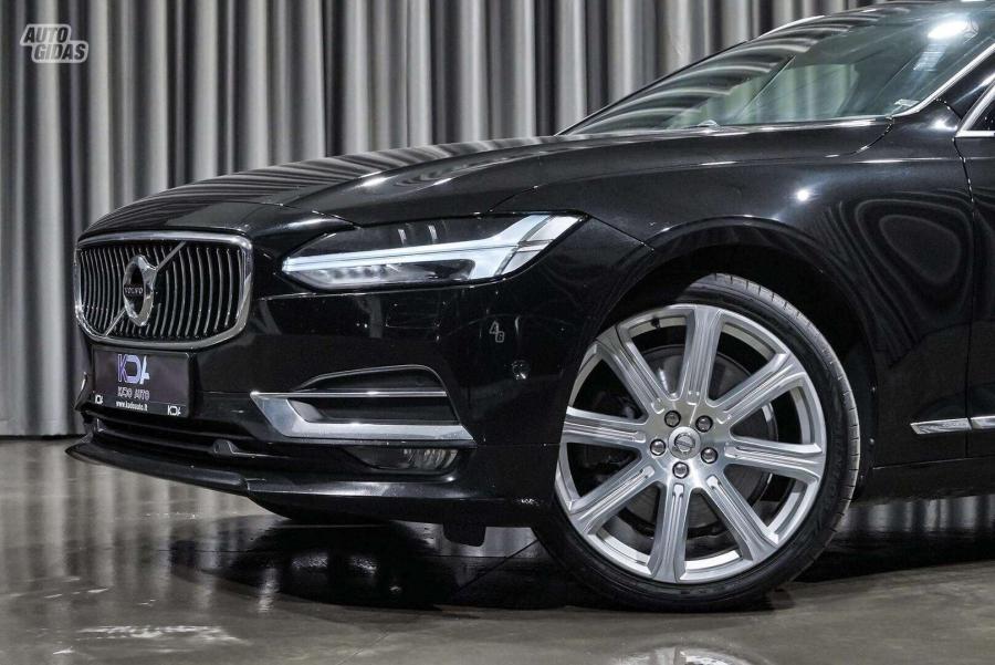 Melns Volvo V90 2016 Marijampole, ar dzinēja tilpumu 2.00 L un nobraukumu 239 tūkst. km par 15450 €, foto 7 vietnē AUTOMOTO.COM.LV