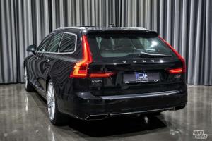 Melns Volvo V90 2016 Marijampole, ar dzinēja tilpumu 2.00 L un nobraukumu 239 tūkst. km par 15450 €, foto 10 vietnē AUTOMOTO.COM.LV