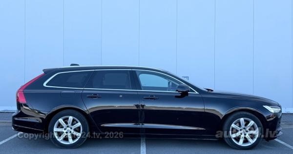 Black Volvo V90 2016 in Tallinn, with an engine capacity of 2.00 L and mileage of 206 thousand km for 16500 €, photo 4 on AUTOMOTO.COM.LV