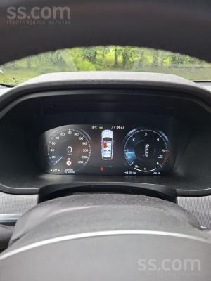 Melns Volvo V90 2016 Talsi, ar dzinēja tilpumu 2.00 L un nobraukumu 287 tūkst. km par 15000 €, foto 11 vietnē AUTOMOTO.COM.LV
