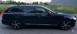 Black Volvo V90 2016 in Vilnius, with an engine capacity of 1.97 L and mileage of 379 thousand km for 10450 €, photo 4 on AUTOMOTO.COM.LV