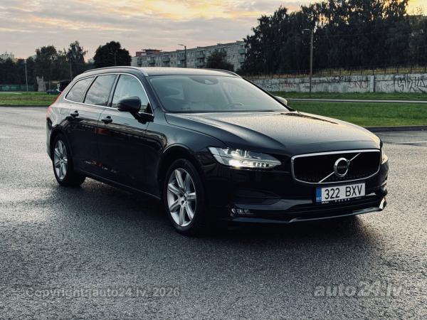 Volvo V90 2016 Tallina vietnē Melns Volvo V90 2016 Tallina, ar dzinēja tilpumu 2.00 L un nobraukumu 206 tūkst. km par 11490 €, foto 1 vietnē AUTOMOTO.COM.LV