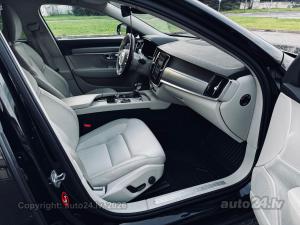 Black Volvo V90 2016 in Tallinn, with an engine capacity of 2.00 L and mileage of 206 thousand km for 11490 €, photo 13 on AUTOMOTO.COM.LV