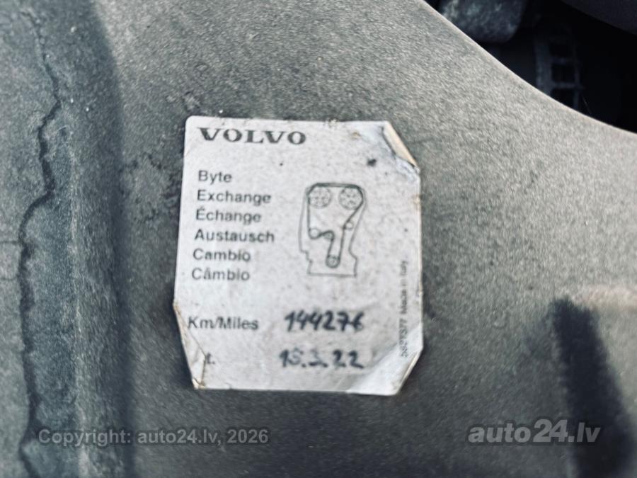Black Volvo V90 2016 in Tallinn, with an engine capacity of 2.00 L and mileage of 206 thousand km for 11490 €, photo 20 on AUTOMOTO.COM.LV