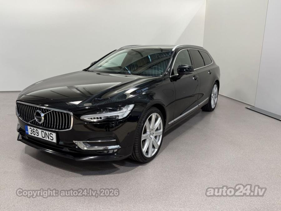 Melns Volvo V90 2016 Tallina, ar dzinēja tilpumu 2.00 L un nobraukumu 195 tūkst. km par 23500 €, foto 1 vietnē AUTOMOTO.COM.LV