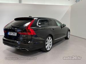 Melns Volvo V90 2016 Tallina, ar dzinēja tilpumu 2.00 L un nobraukumu 195 tūkst. km par 23500 €, foto 7 vietnē AUTOMOTO.COM.LV