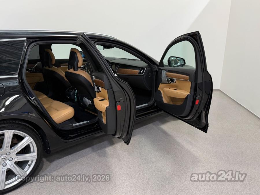 Melns Volvo V90 2016 Tallina, ar dzinēja tilpumu 2.00 L un nobraukumu 195 tūkst. km par 23500 €, foto 12 vietnē AUTOMOTO.COM.LV