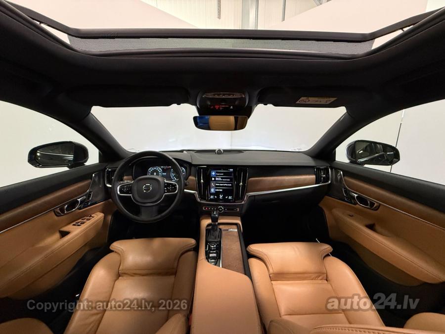 Melns Volvo V90 2016 Tallina, ar dzinēja tilpumu 2.00 L un nobraukumu 195 tūkst. km par 23500 €, foto 13 vietnē AUTOMOTO.COM.LV