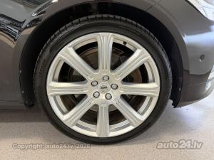Melns Volvo V90 2016 Tallina, ar dzinēja tilpumu 2.00 L un nobraukumu 195 tūkst. km par 23500 €, foto 25 vietnē AUTOMOTO.COM.LV