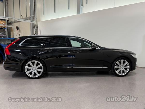 Melns Volvo V90 2016 Tallina, ar dzinēja tilpumu 2.00 L un nobraukumu 195 tūkst. km par 23500 €, foto 8 vietnē AUTOMOTO.COM.LV