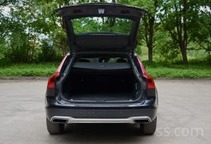 Black Volvo V90 2017 in Riga, with an engine capacity of 2.00 L and mileage of 264 thousand km for 100 €, photo 33 on AUTOMOTO.COM.LV