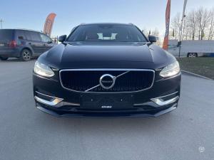 Black Volvo V90 2017 in Kaunas, with an engine capacity of 2.00 L and mileage of 267 thousand km for 11950 €, photo 4 on AUTOMOTO.COM.LV