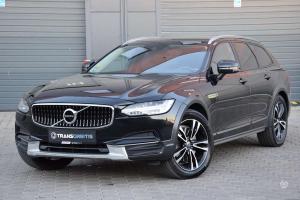 Black Volvo V90 2017 in Vilnius, with an engine capacity of 1.97 L and mileage of 275 thousand km for 17700 €, photo  on AUTOMOTO.COM.LV