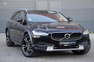 Black Volvo V90 2017 in Vilnius, with an engine capacity of 1.97 L and mileage of 275 thousand km for 17700 €, photo 3 on AUTOMOTO.COM.LV