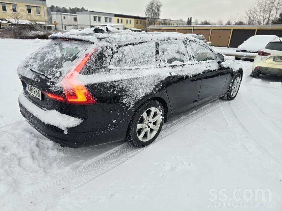 Melns Volvo V90 2017 Liepāja, ar dzinēja tilpumu 2.00 L un nobraukumu 360 tūkst. km par 12900 €, foto 7 vietnē AUTOMOTO.COM.LV