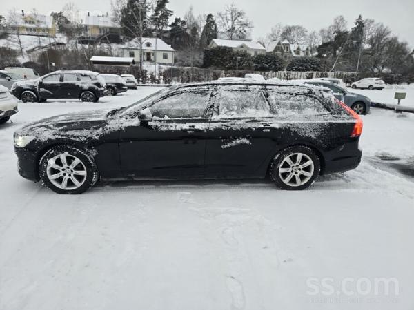Melns Volvo V90 2017 Liepāja, ar dzinēja tilpumu 2.00 L un nobraukumu 360 tūkst. km par 12900 €, foto 9 vietnē AUTOMOTO.COM.LV