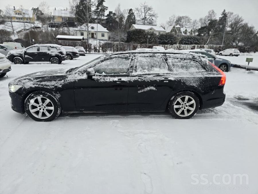Melns Volvo V90 2017 Liepāja, ar dzinēja tilpumu 2.00 L un nobraukumu 360 tūkst. km par 12900 €, foto 9 vietnē AUTOMOTO.COM.LV