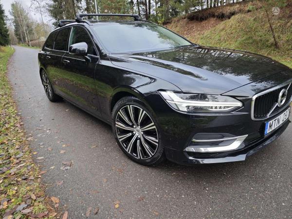 Melns Volvo V90 2017 Viļņa, ar dzinēja tilpumu 2.00 L un nobraukumu 218 tūkst. km par 14600 €, foto 4 vietnē AUTOMOTO.COM.LV