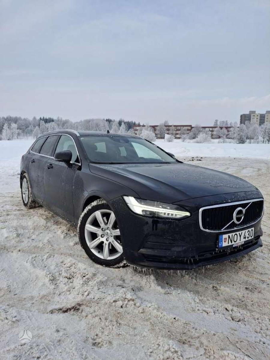 Melns Volvo V90 2017 Telšiai, ar dzinēja tilpumu 1.97 L un nobraukumu 322 tūkst. km par 13295 €, foto 1 vietnē AUTOMOTO.COM.LV