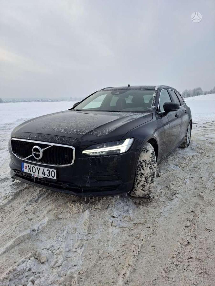Melns Volvo V90 2017 Telšiai, ar dzinēja tilpumu 1.97 L un nobraukumu 322 tūkst. km par 13295 €, foto 3 vietnē AUTOMOTO.COM.LV