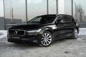 Black Volvo V90 2017 in Vilnius, with an engine capacity of 1.97 L and mileage of 272 thousand km for 15950 €, photo  on AUTOMOTO.COM.LV