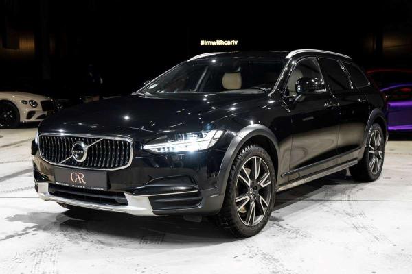 Melns Volvo V90 2017 Rīga, ar dzinēja tilpumu 1.97 L un nobraukumu 239 tūkst. km par 21500 €, foto 1 vietnē AUTOMOTO.COM.LV