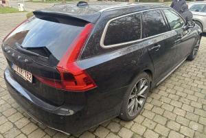 Melns Volvo V90 2017 Utena, ar dzinēja tilpumu 2.00 L un nobraukumu 164 tūkst. km par 17850 €, foto 4 vietnē AUTOMOTO.COM.LV