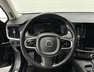 Melns Volvo V90 2017 Utena, ar dzinēja tilpumu 2.00 L un nobraukumu 163 tūkst. km par 17750 €, foto 8 vietnē AUTOMOTO.COM.LV