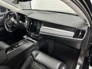 Melns Volvo V90 2017 Utena, ar dzinēja tilpumu 2.00 L un nobraukumu 163 tūkst. km par 17750 €, foto 29 vietnē AUTOMOTO.COM.LV