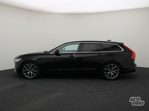 Melns Volvo V90 2017 Viļņa, ar dzinēja tilpumu 2.00 L un nobraukumu 211 tūkst. km par 17799 €, foto 6 vietnē AUTOMOTO.COM.LV