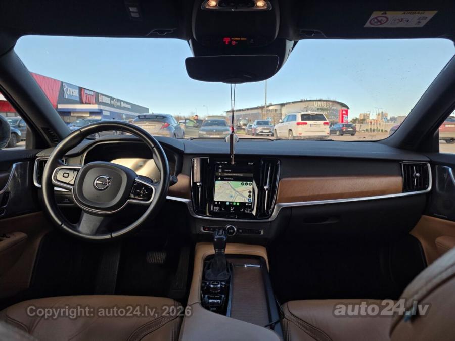 Melns Volvo V90 2017 Tallina, ar dzinēja tilpumu 2.00 L un nobraukumu 154 tūkst. km par 20000 €, foto 7 vietnē AUTOMOTO.COM.LV