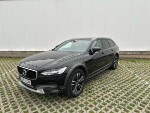 Black Volvo V90 2017 in Tallinn, with an engine capacity of 2.00 L and mileage of 188 thousand km for 23990 €, photo  on AUTOMOTO.COM.LV