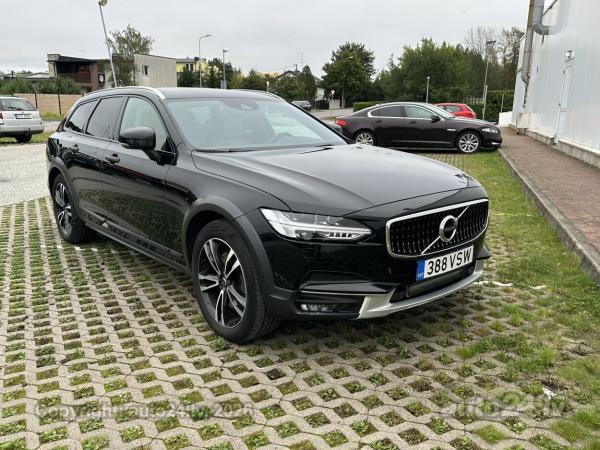 Melns Volvo V90 2017 Tallina, ar dzinēja tilpumu 2.00 L un nobraukumu 188 tūkst. km par 23990 €, foto 3 vietnē AUTOMOTO.COM.LV