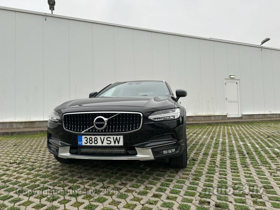 Melns Volvo V90 2017 Tallina, ar dzinēja tilpumu 2.00 L un nobraukumu 188 tūkst. km par 23990 €, foto 4 vietnē AUTOMOTO.COM.LV