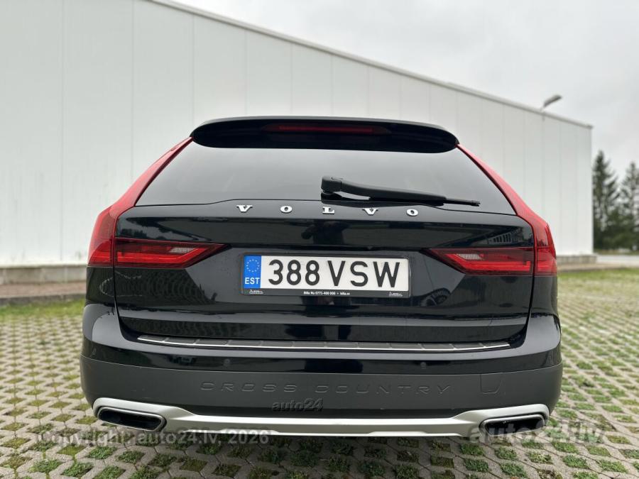Melns Volvo V90 2017 Tallina, ar dzinēja tilpumu 2.00 L un nobraukumu 188 tūkst. km par 23990 €, foto 16 vietnē AUTOMOTO.COM.LV