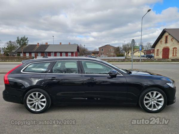 Melns Volvo V90 2017 Paide, ar dzinēja tilpumu 2.00 L un nobraukumu 187 tūkst. km par 18250 €, foto 7 vietnē AUTOMOTO.COM.LV