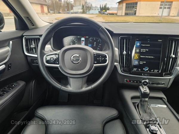 Melns Volvo V90 2017 Paide, ar dzinēja tilpumu 2.00 L un nobraukumu 187 tūkst. km par 18250 €, foto 9 vietnē AUTOMOTO.COM.LV