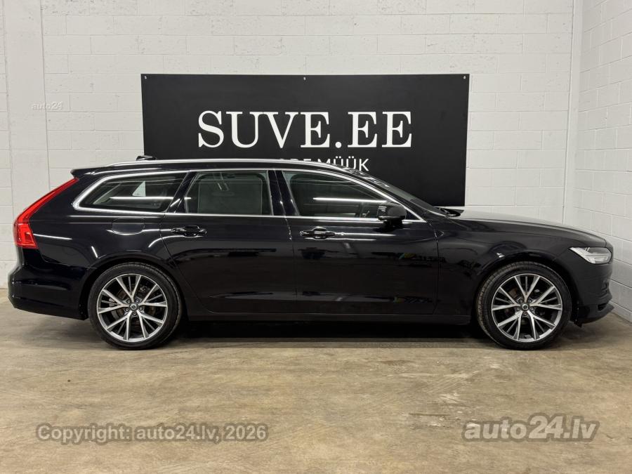 Black Volvo V90 2017 in Tallinn, with an engine capacity of 2.00 L and mileage of 260 thousand km for 14995 €, photo 7 on AUTOMOTO.COM.LV