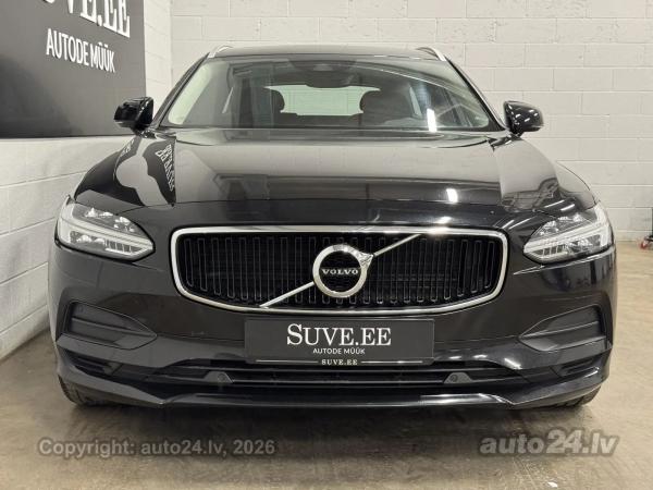 Black Volvo V90 2017 in Tallinn, with an engine capacity of 2.00 L and mileage of 260 thousand km for 13995 €, photo 3 on AUTOMOTO.COM.LV
