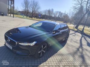 Black Volvo V90 2017 in Silute, with an engine capacity of 2.00 L and mileage of 272 thousand km for 16000 €, photo 4 on AUTOMOTO.COM.LV