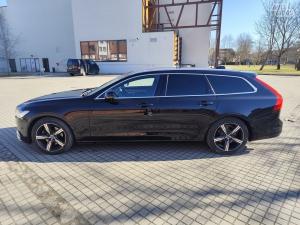 Melns Volvo V90 2017 Šilutė, ar dzinēja tilpumu 2.00 L un nobraukumu 272 tūkst. km par 16000 €, foto 10 vietnē AUTOMOTO.COM.LV